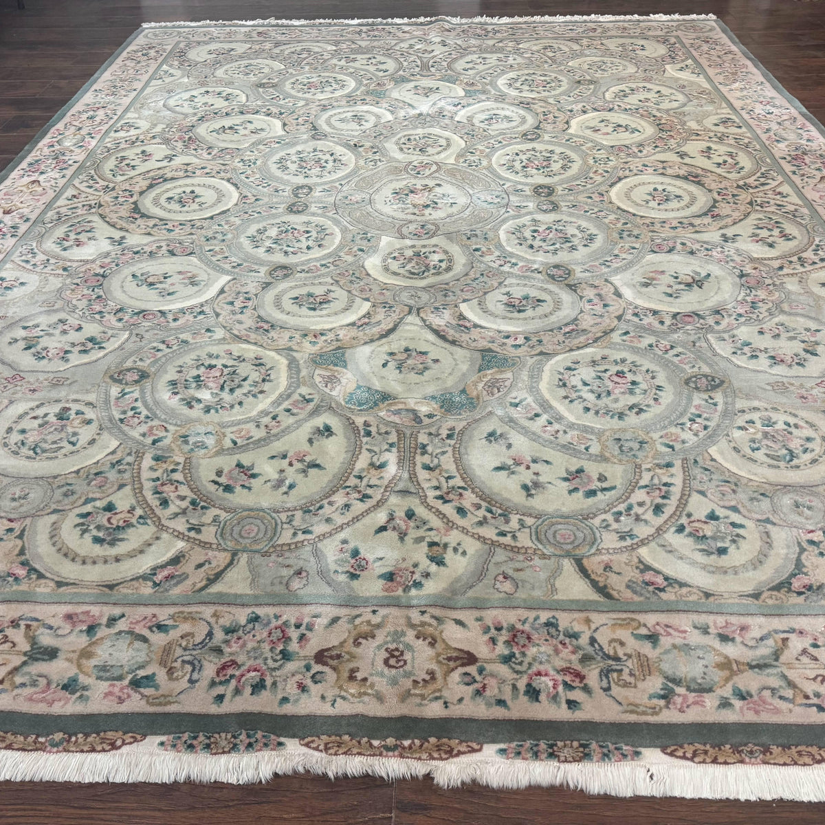 Pak Persian Rug 9x12, Wool with Silk Highlights, European Design, Flor ...