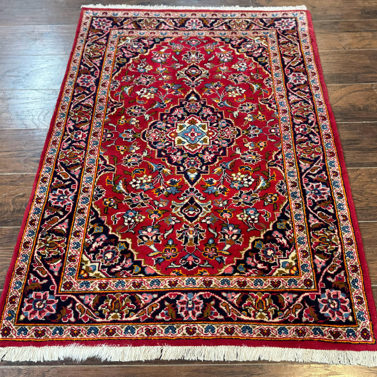 Small Red Persian Kashan Rug 3x5, Floral Medallion, Semi Antique, 150 ...