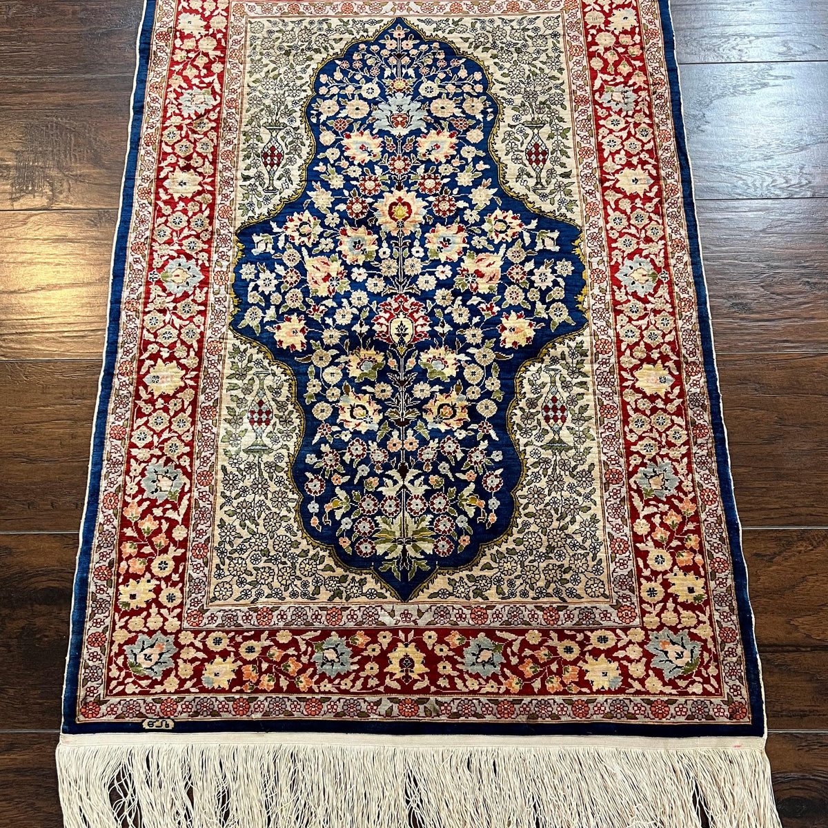 Authentic Silk Turkish Hereke Rug 2x3 ft with Signature, Wonderful Sil ...