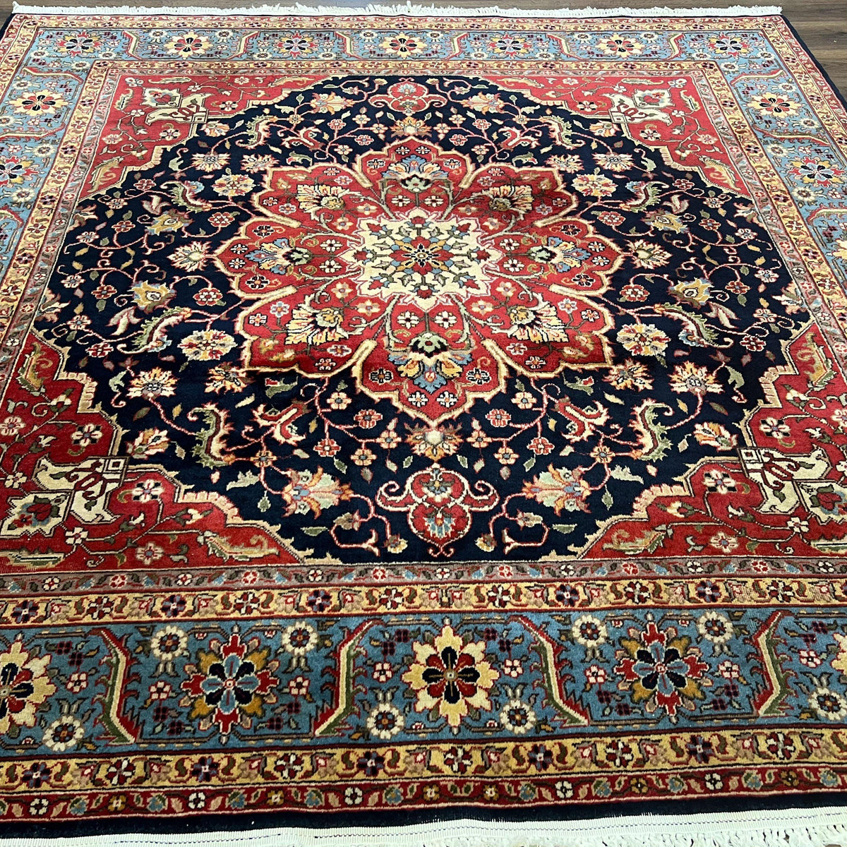 Indo Persian Square Rug 8x8, Vintage Indian Heriz Oriental Carpet, Lar ...